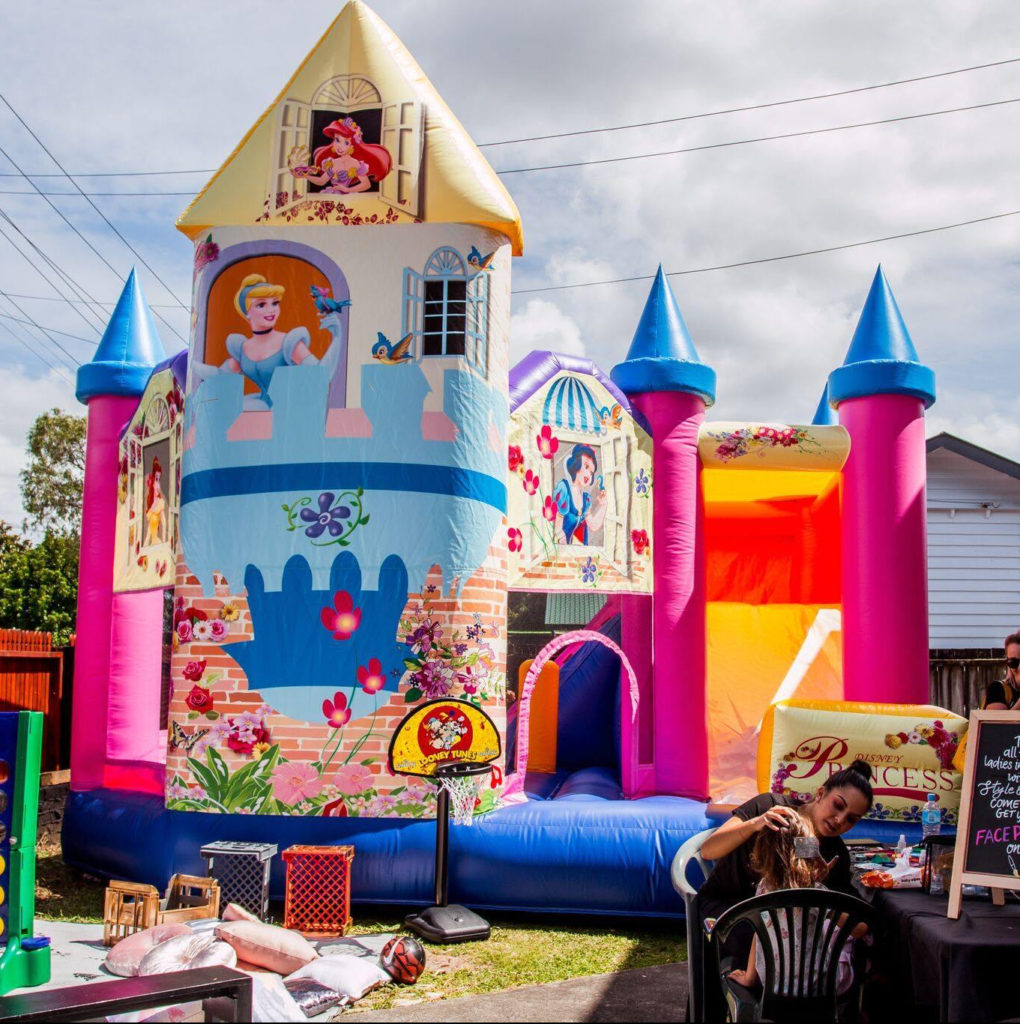 Two Legit to Quit: a 90's Block Party! – Confetti Fair