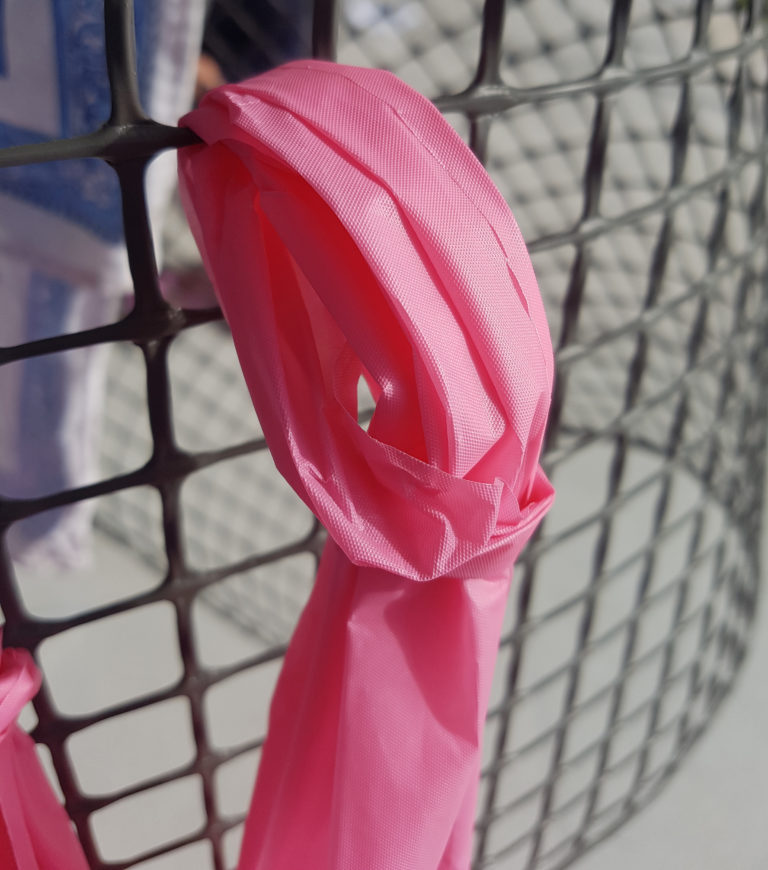 Streamer backdrop DIY (updated for 2019) – Confetti Fair