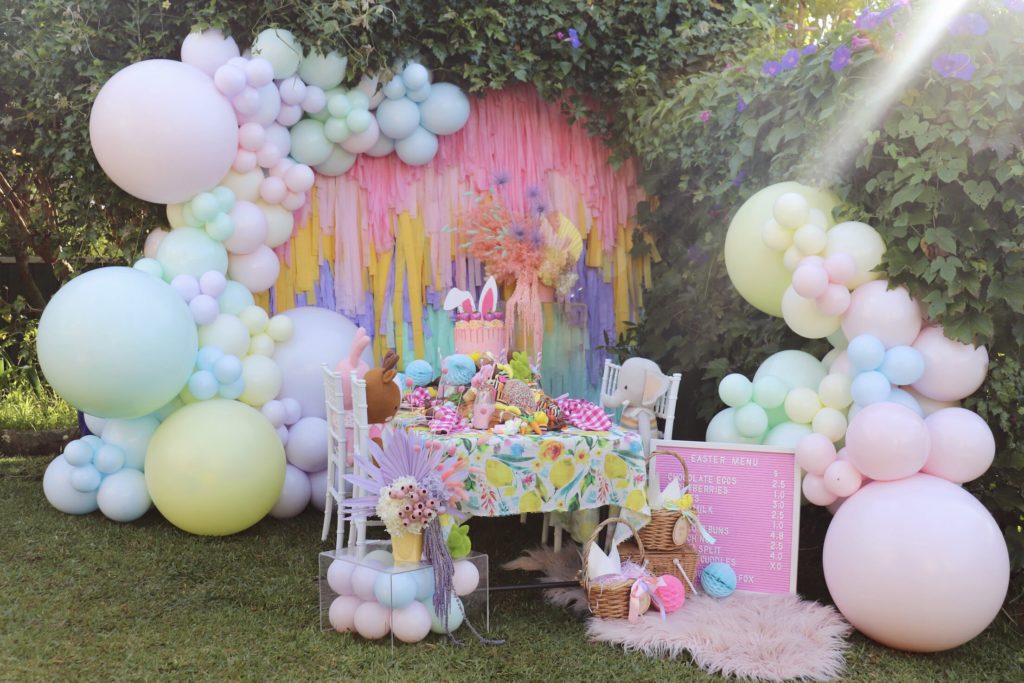 The ultimate backyard Easter party – Confetti Fair