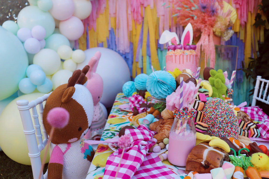 The ultimate backyard Easter party – Confetti Fair