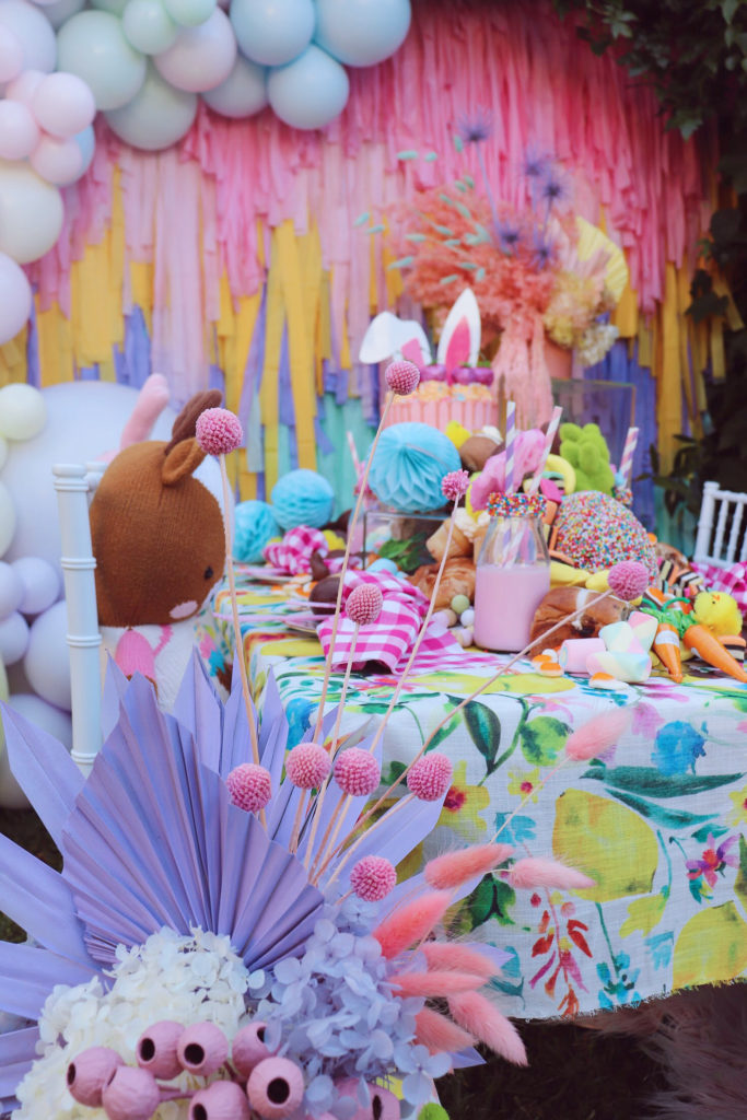 The ultimate backyard Easter party – Confetti Fair