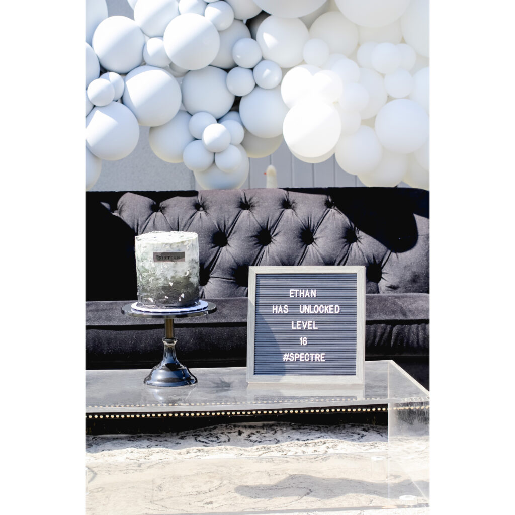 Ultimate drive-by Gamer theme party – Confetti Fair