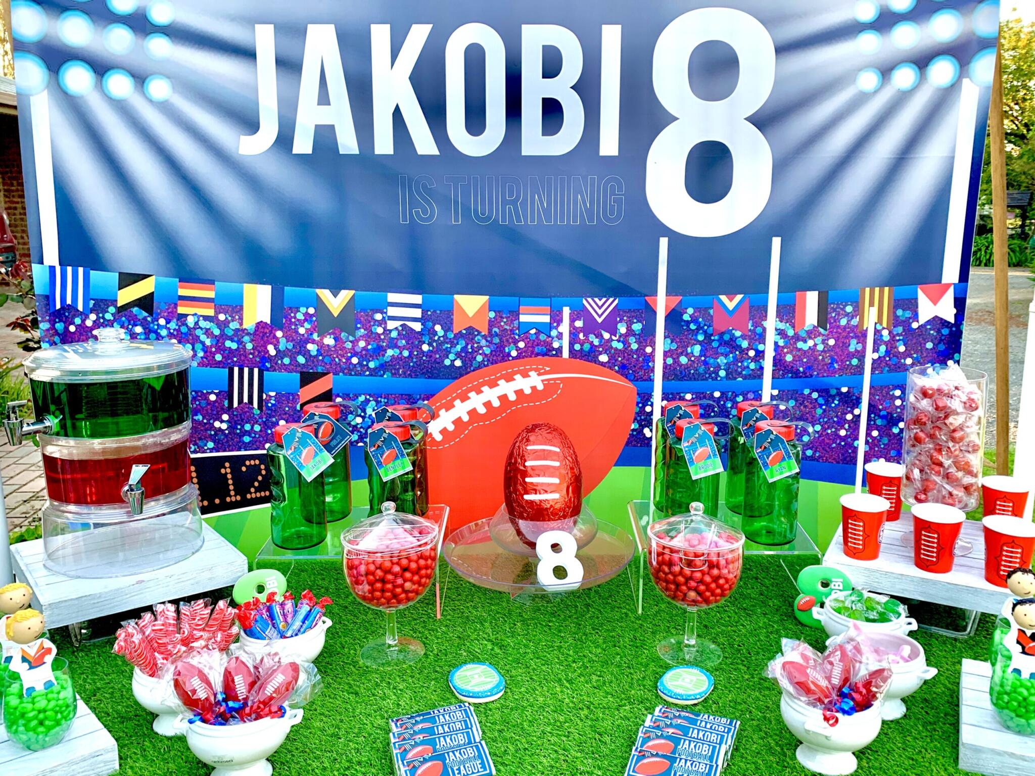 Jakobi's AFL themed party – Confetti Fair